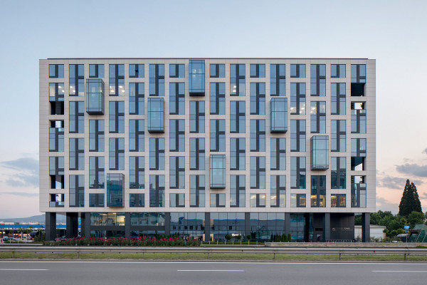 Projects - Space Tower Office Building - IPA - Architecture and more